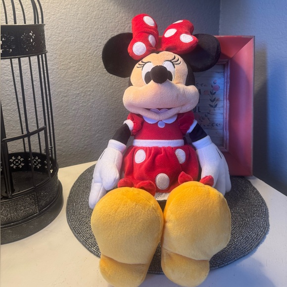 Disney | Toys | Disney Stuffed Minnie Mouse | Poshmark